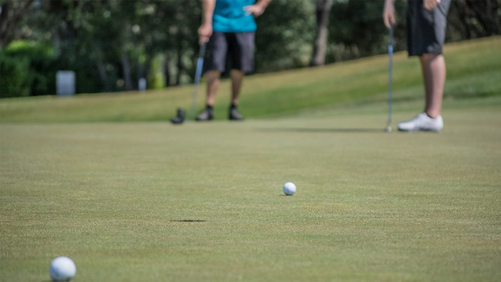 5 Best Beginner Putters In 2025 | High Handicappers | Reviews & Guide